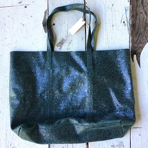 Anthropologie | Bags | New Anthropologie Slouchy Leather Unlined Tote ...